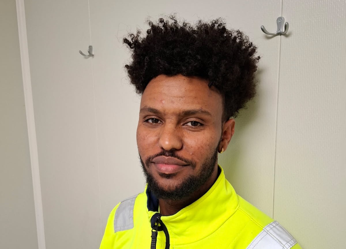 Möt vår lärling Mogos - Assemblin